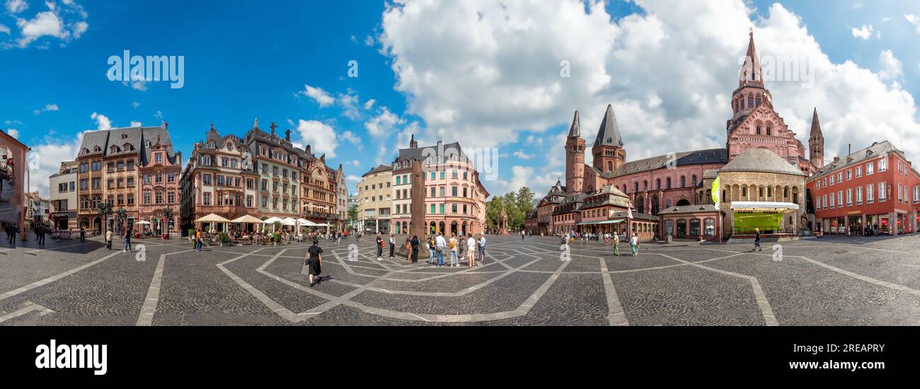 Mainz, Germany - July 5, 2023: The market square in the old town of ...