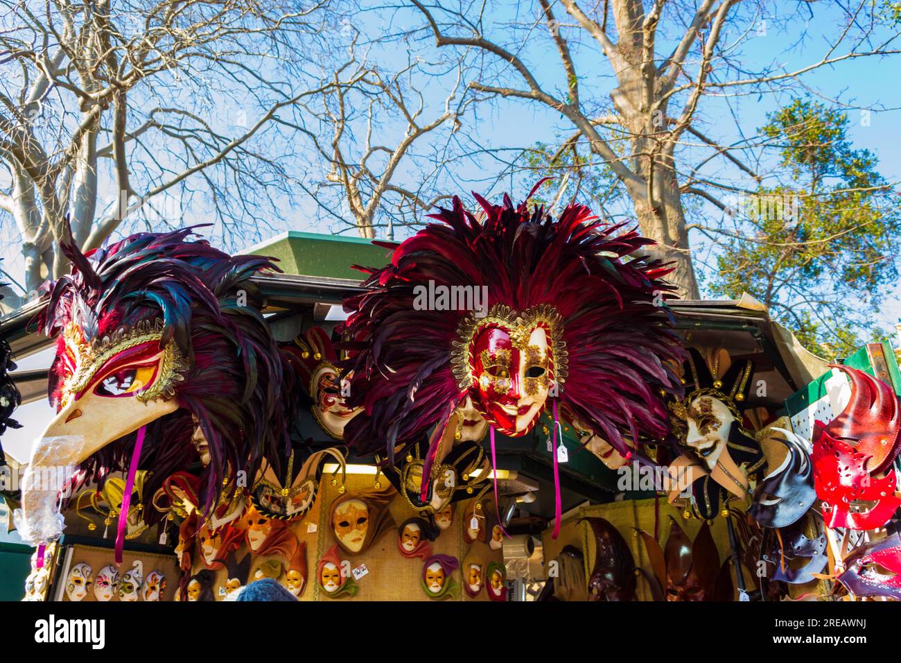 Carnival venice mask vendor hi-res stock photography and images - Alamy