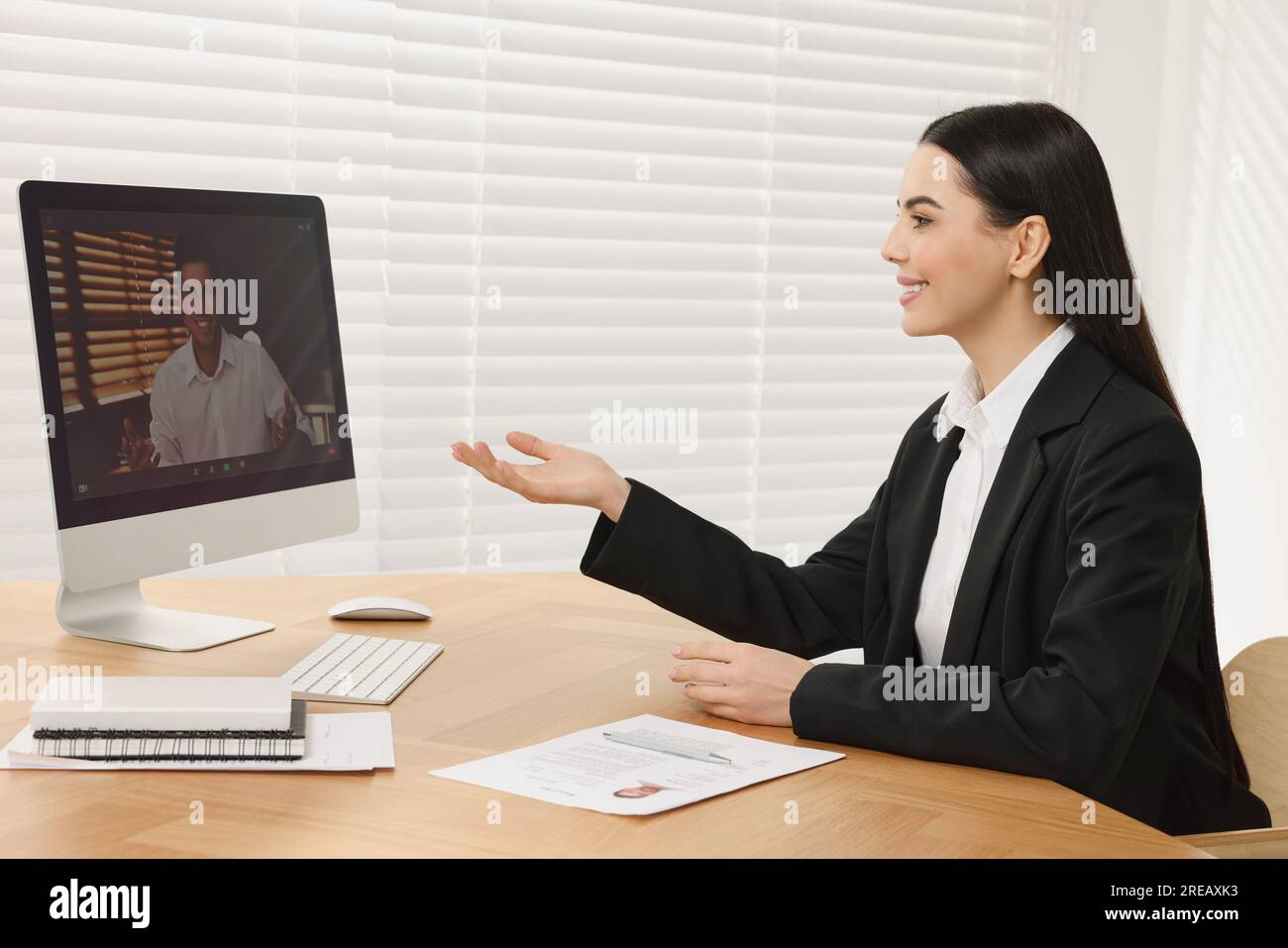 Applicant interview video call hi-res stock photography and images - Alamy