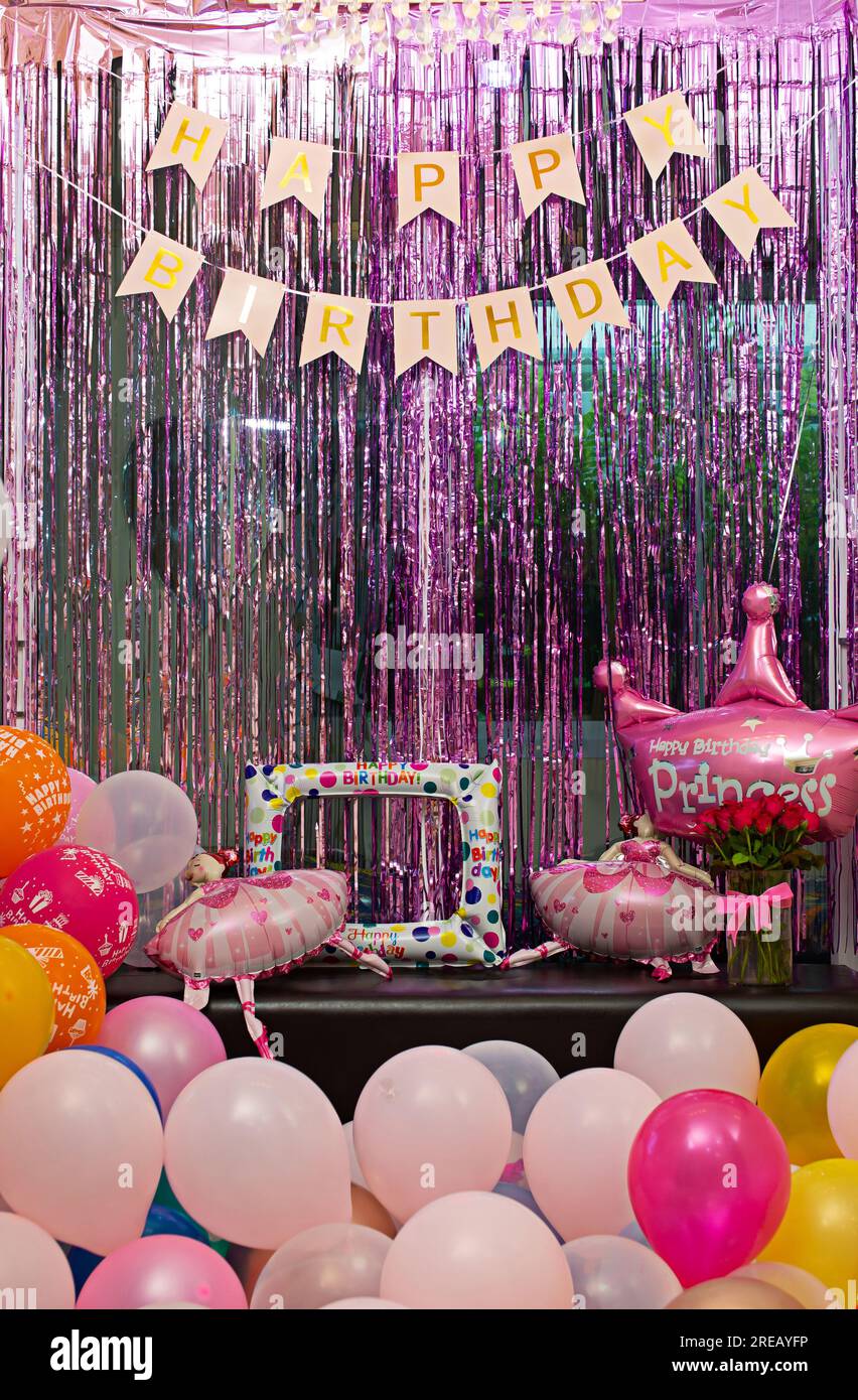 Ribbon wallpaper backdrop for birthday anniversary Stock Photo - Alamy