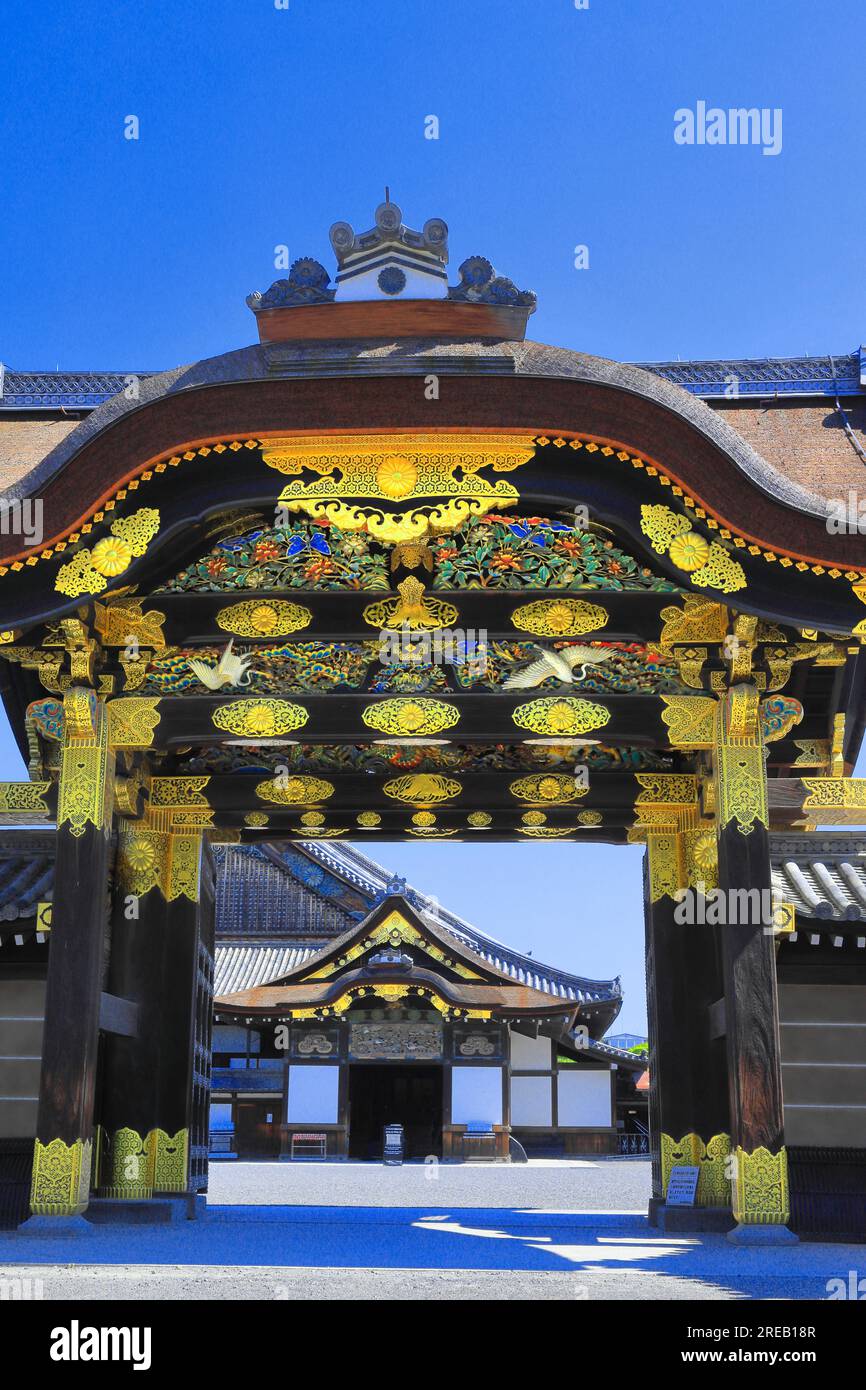 Karamon Gate of Nijo Castle Stock Photo - Alamy