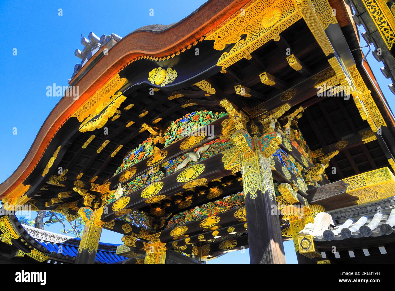 Karamon Gate of Nijo Castle Stock Photo - Alamy