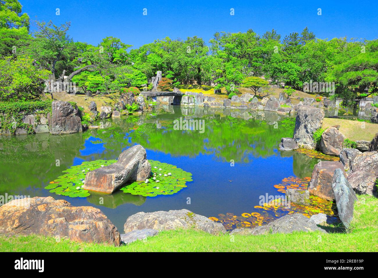 Ninomaru Garden of Nijo Castle Stock Photo - Alamy