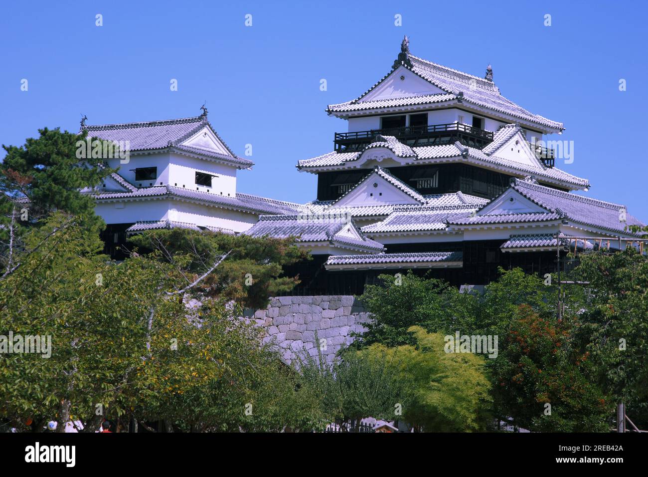 Matsuyama castle shikoku japan hi-res stock photography and images - Alamy