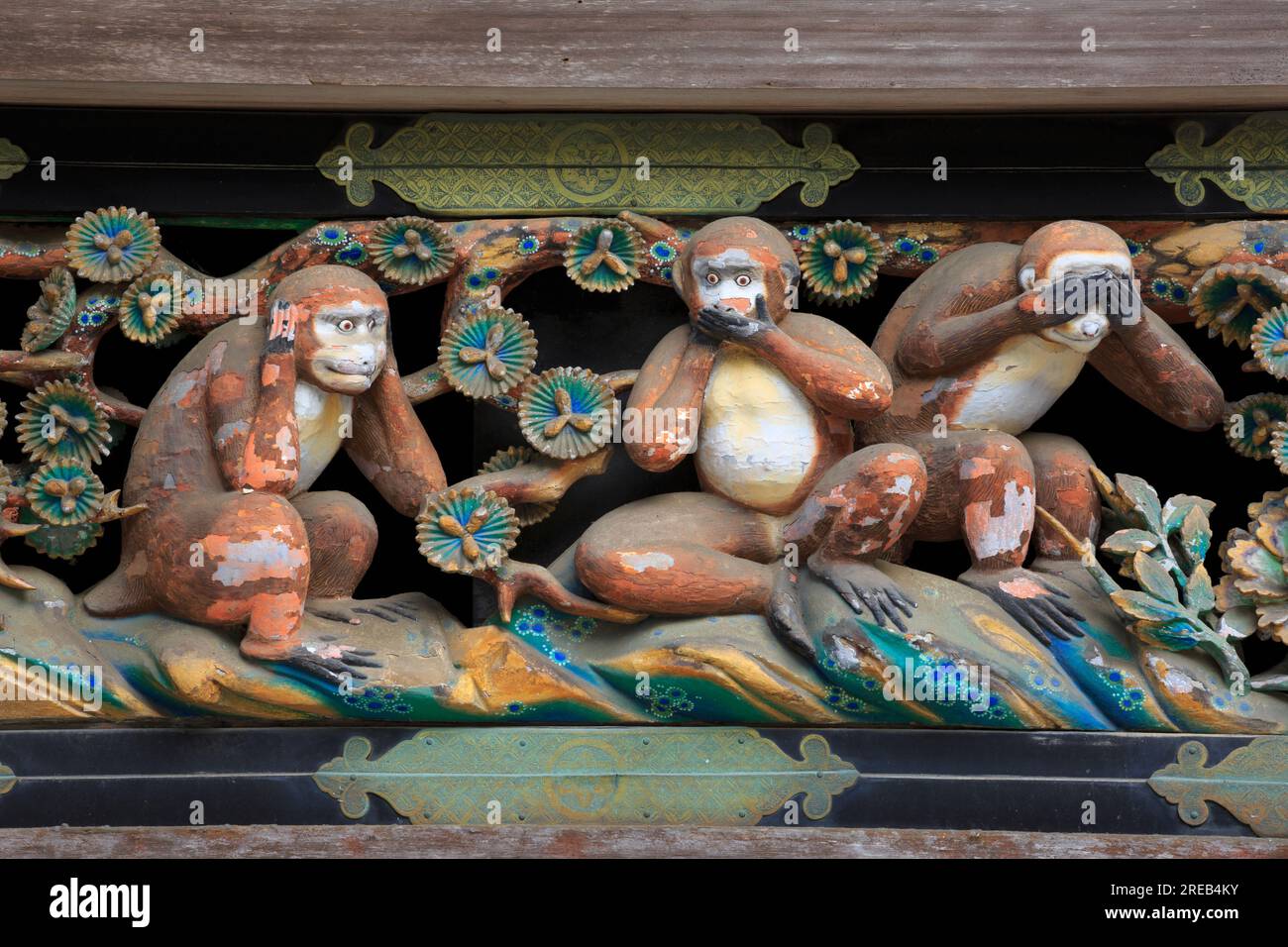 Three monkeys at Nikko Toshogu Stock Photo - Alamy