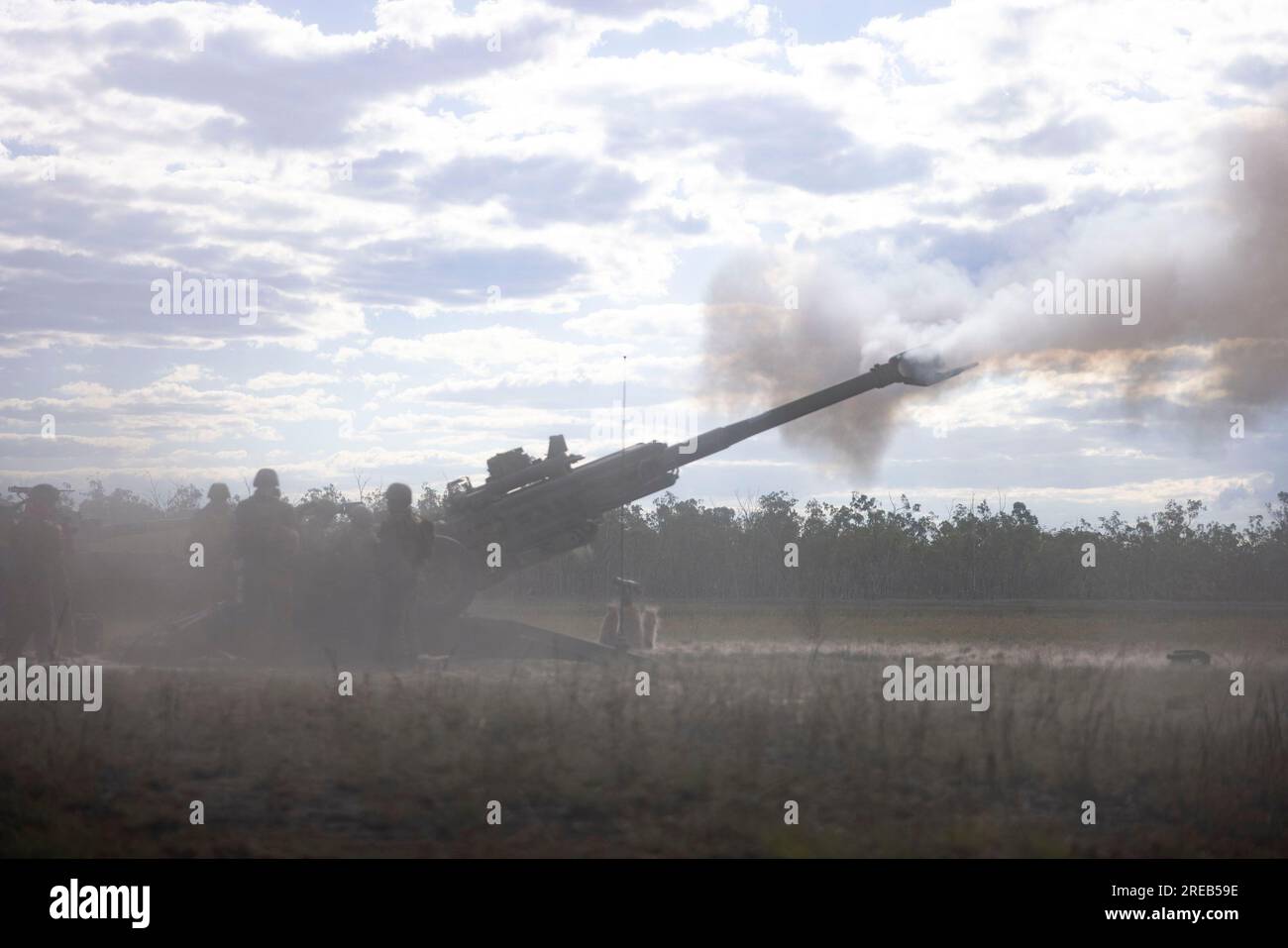 U.S. Marine cannoneers with Battalion Landing Team 2/1, 31st Marine ...