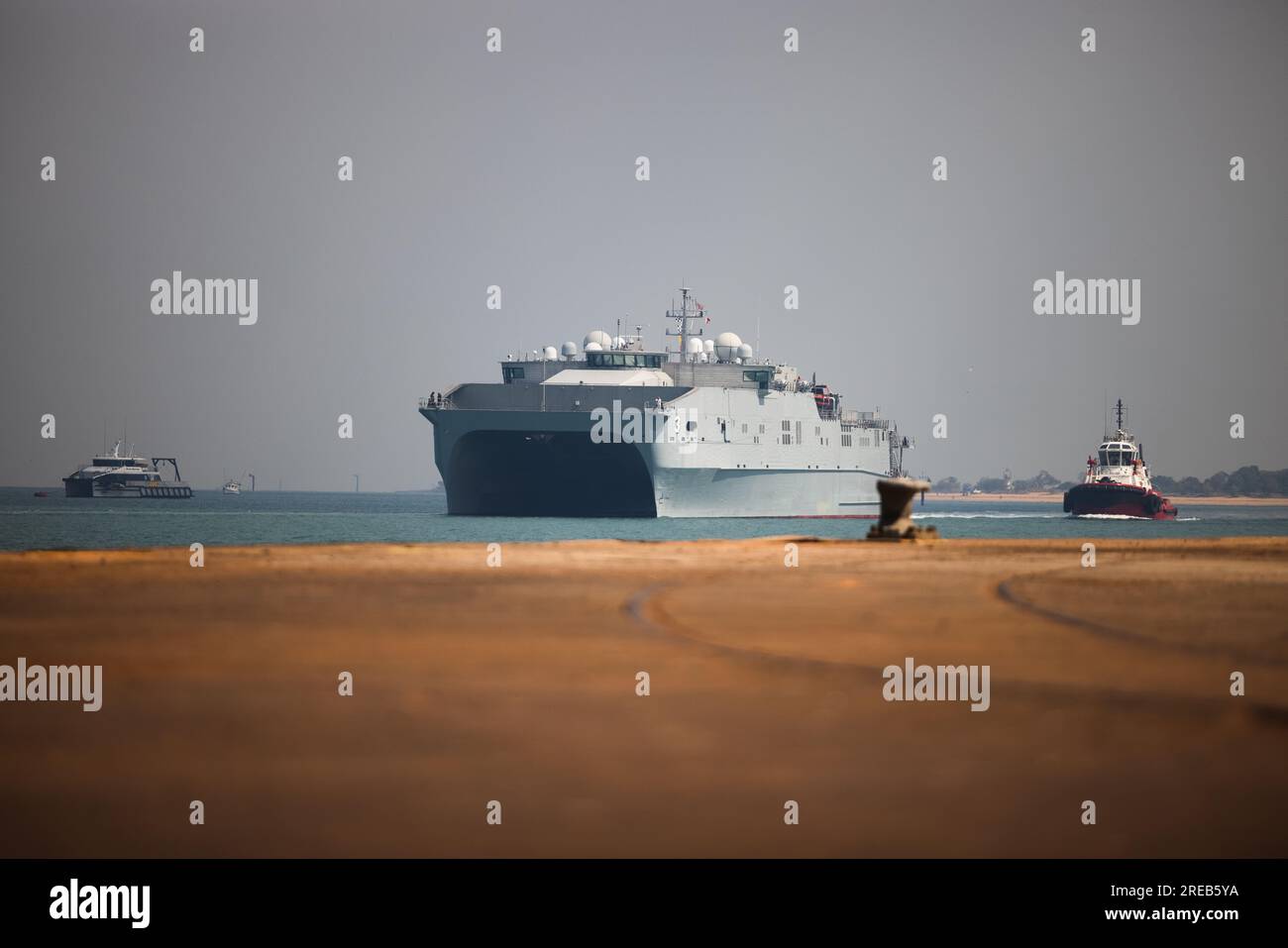 Usns millinocket hi-res stock photography and images - Alamy