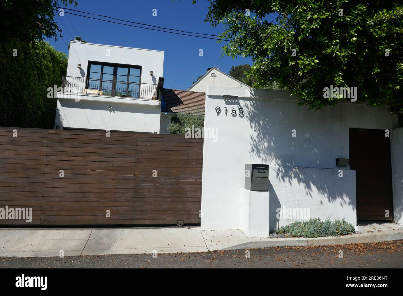 Stan Lee House Los Angeles