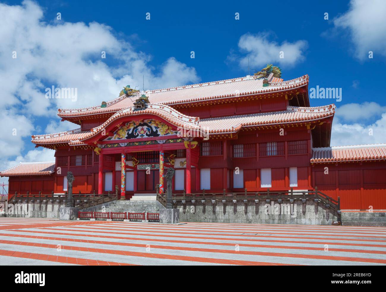 Shuri castle hi-res stock photography and images - Alamy