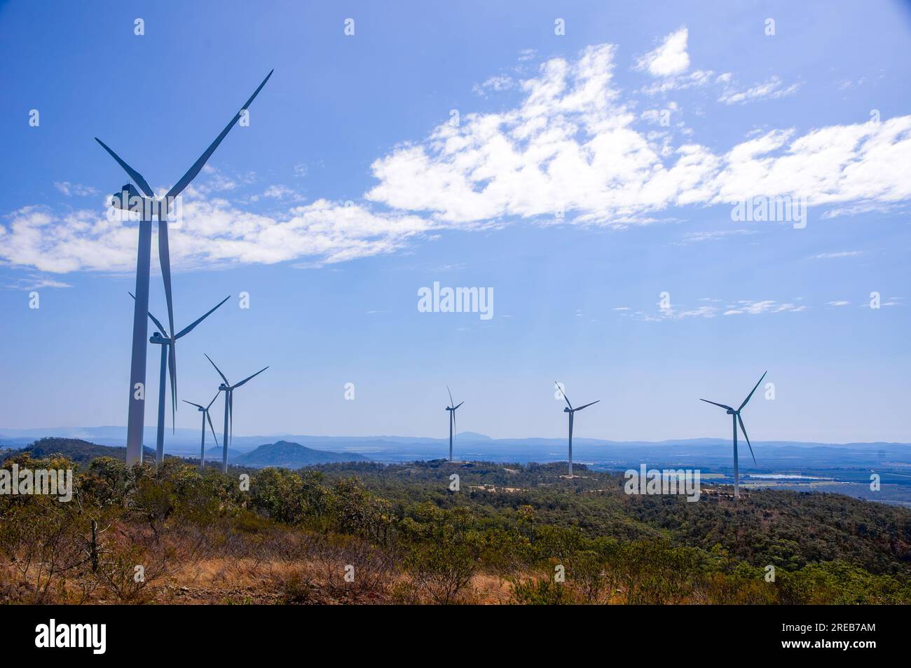 Queensland renewable power plant hi-res stock photography and images ...