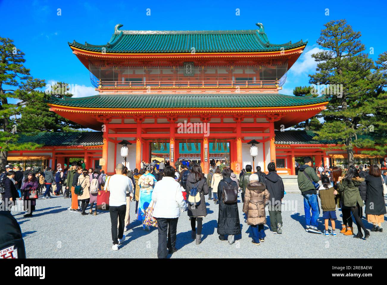 Heian shrine winter hi-res stock photography and images - Alamy