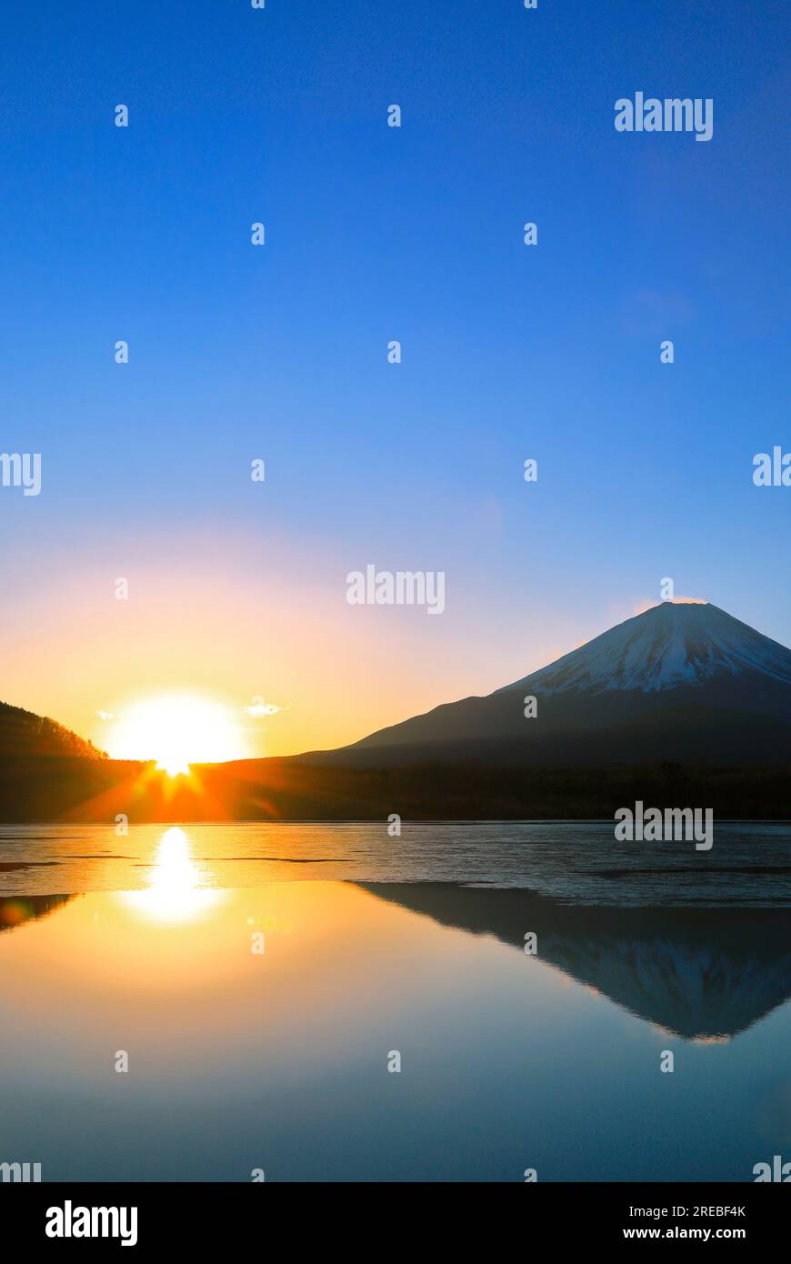 Lake Shojin at sunrise and Mt Stock Photo - Alamy