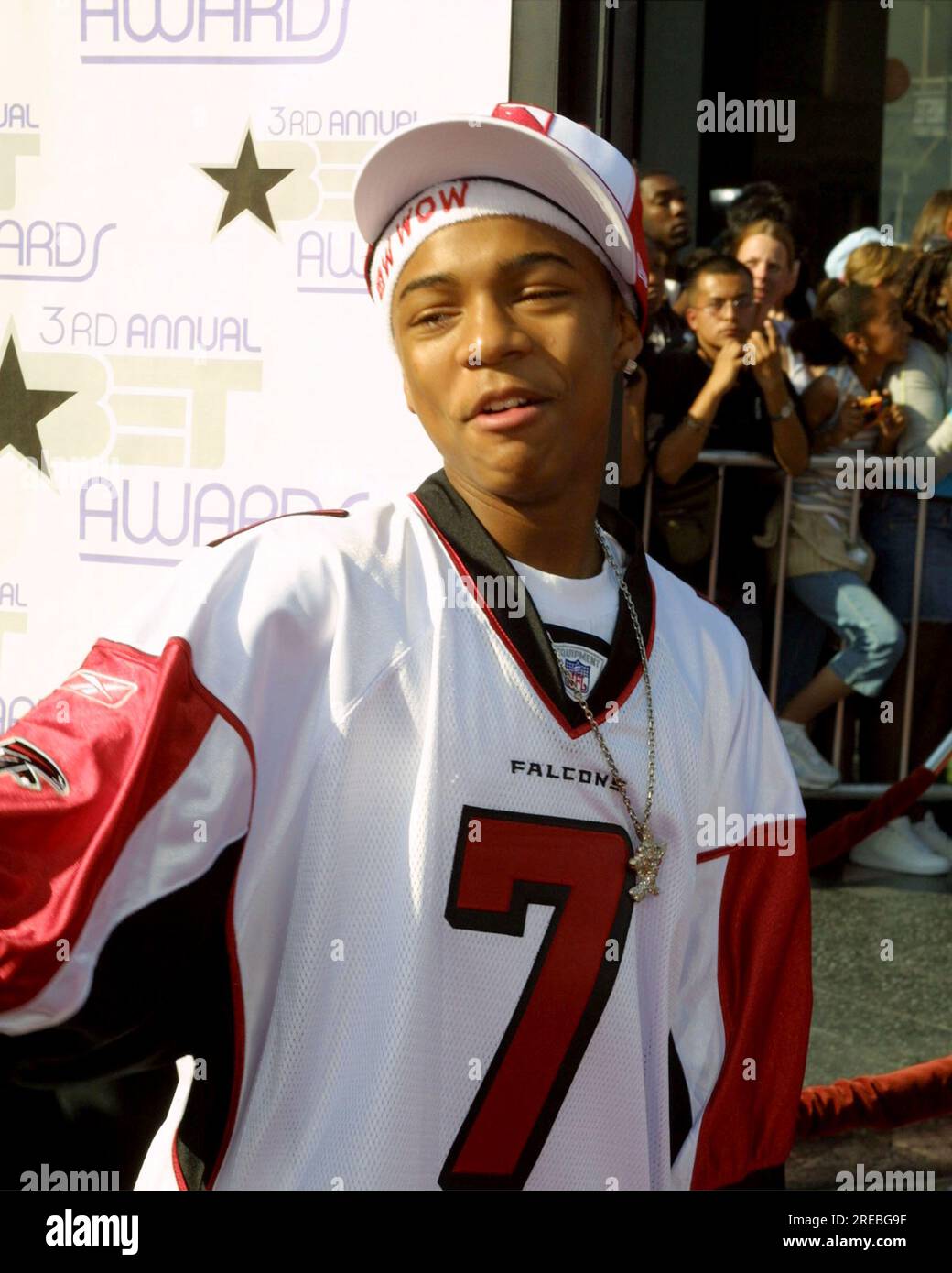 Bow wow 2003 hi-res stock photography and images - Alamy