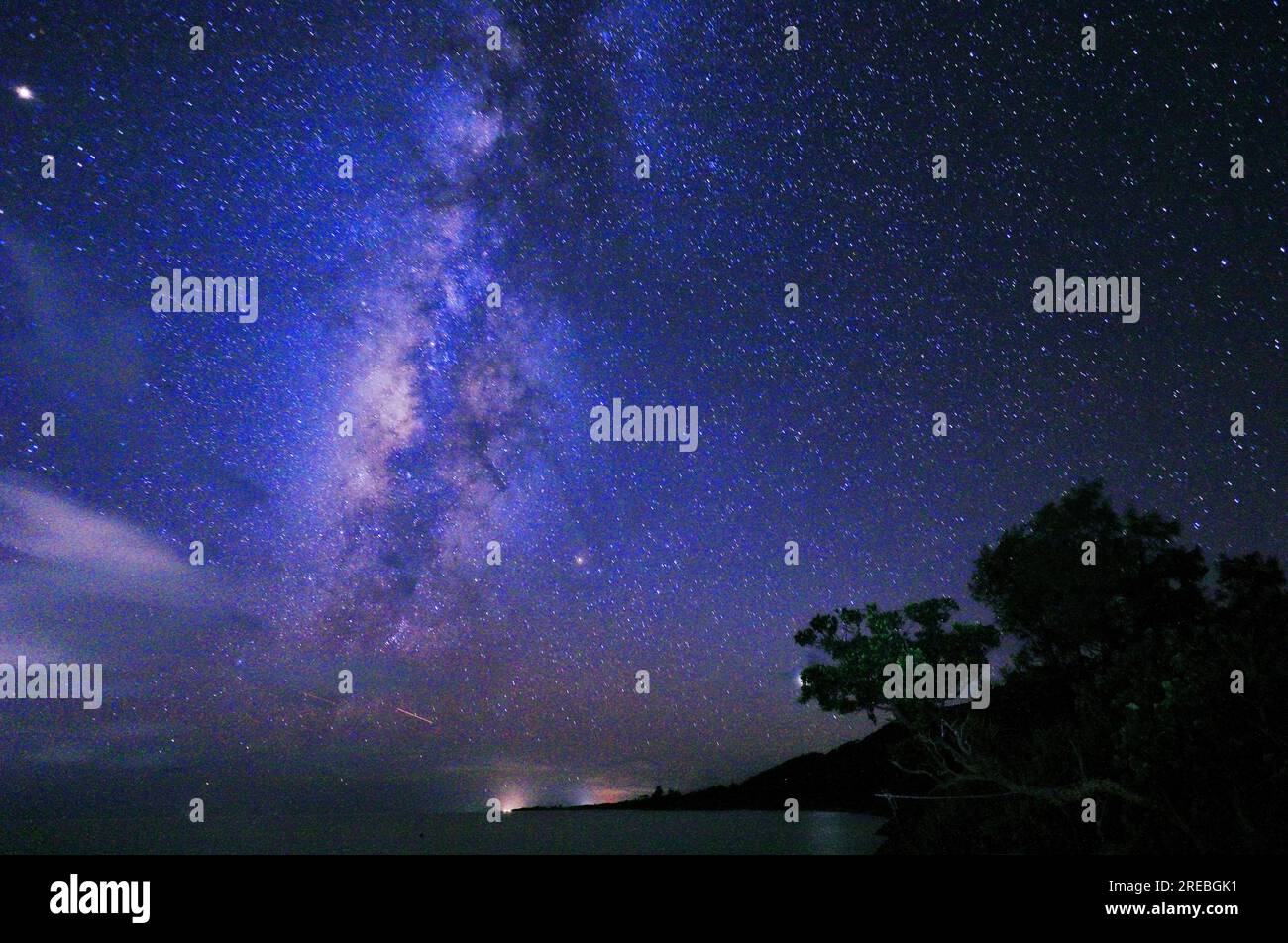 Whole milky way hi-res stock photography and images - Alamy