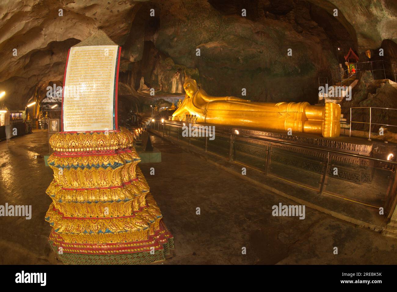 The golden reclining Buddha image is 14 meters long with perfect beauty ...