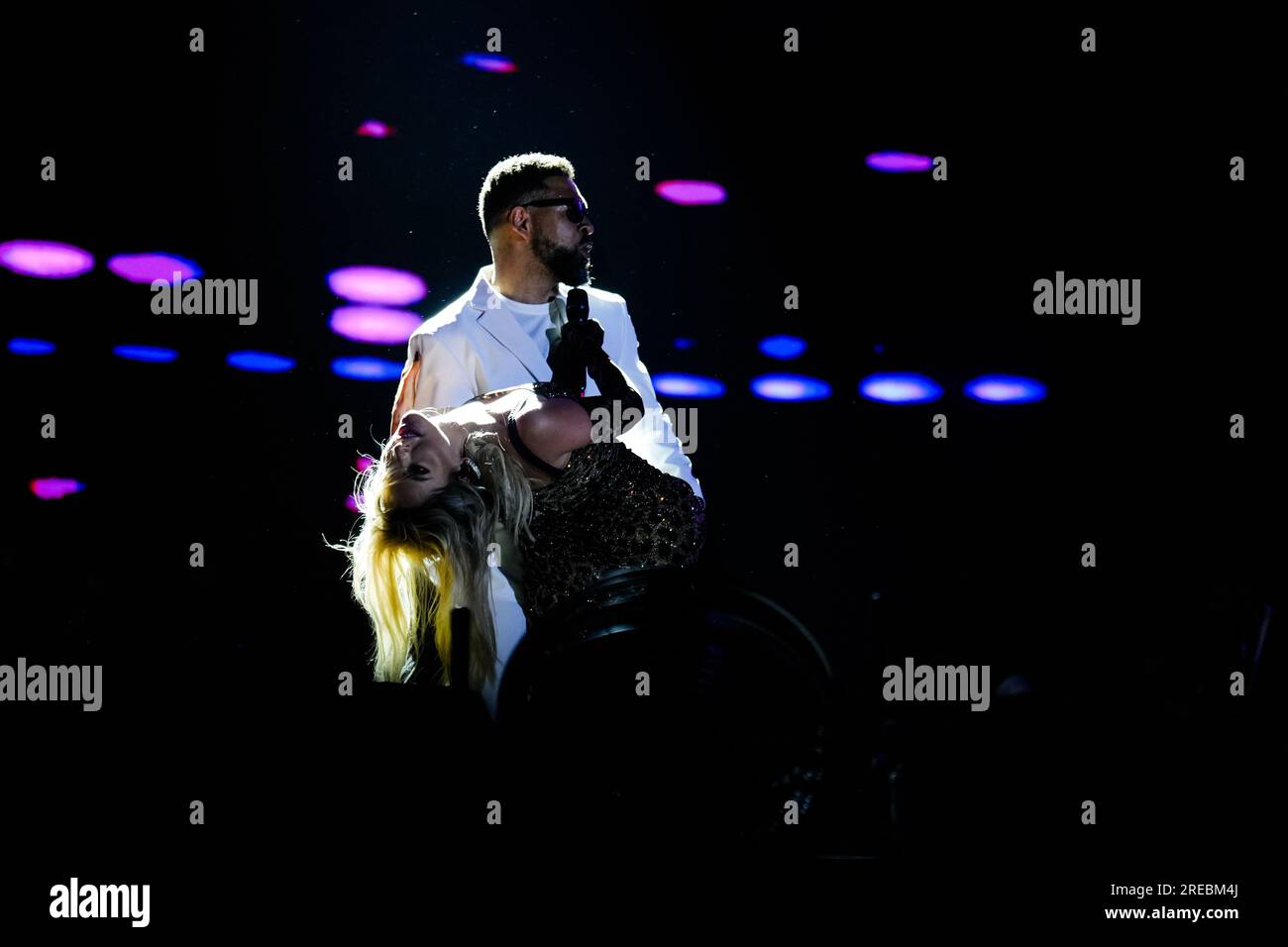 Hadise hi-res stock photography and images - Alamy