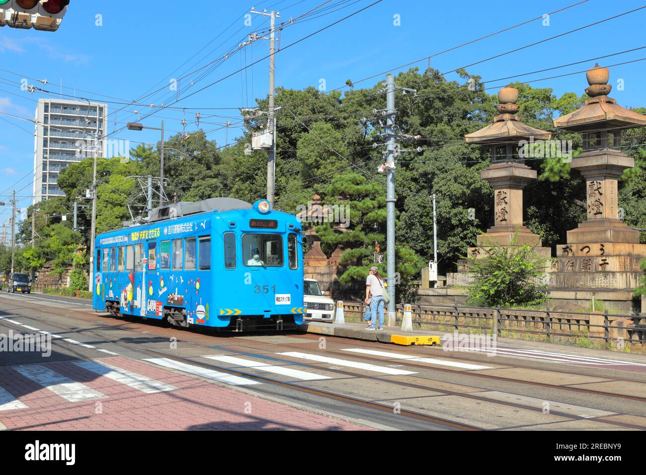 Hankai Train in front of Sumiyoshi-taisha Shrine Stock Photo - Alamy