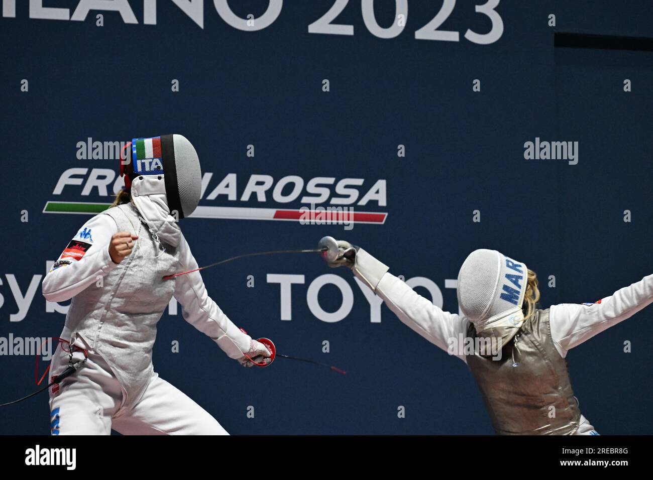 Arianna Errigo of Italy (L) fights against Martina Favaretto of Italy ...