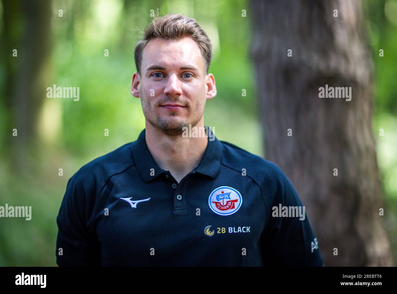 David lechner hi-res stock photography and images - Alamy