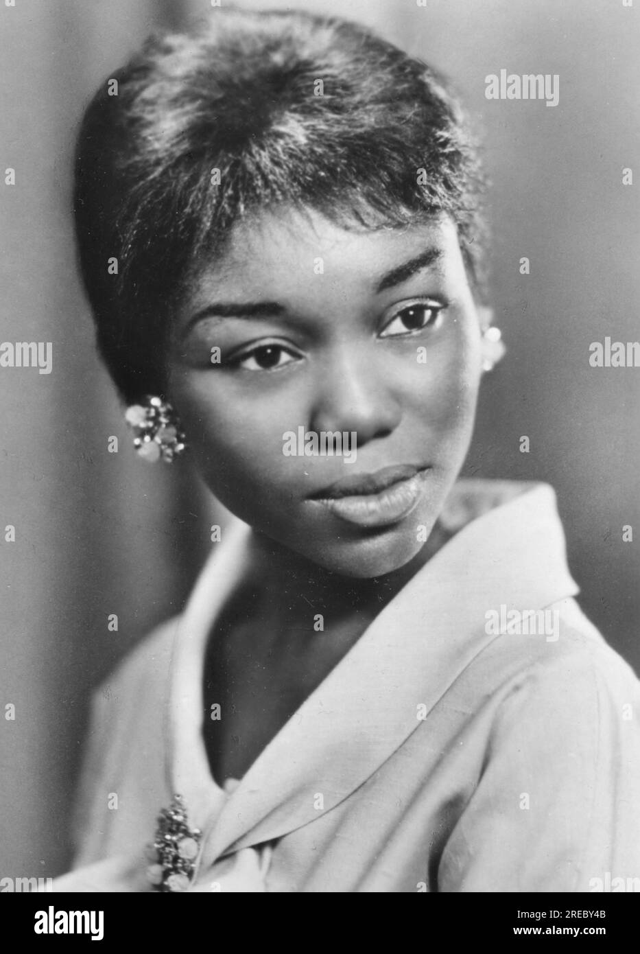 American singer soprano hi-res stock photography and images - Alamy