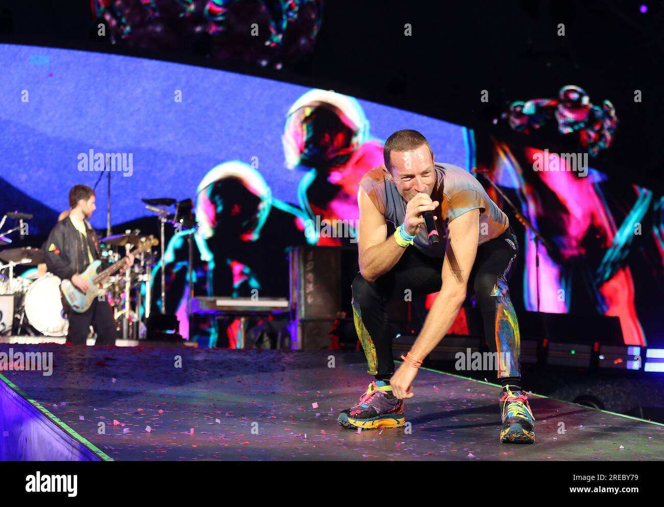 Coldplay stadium concert hi-res stock photography and images - Alamy