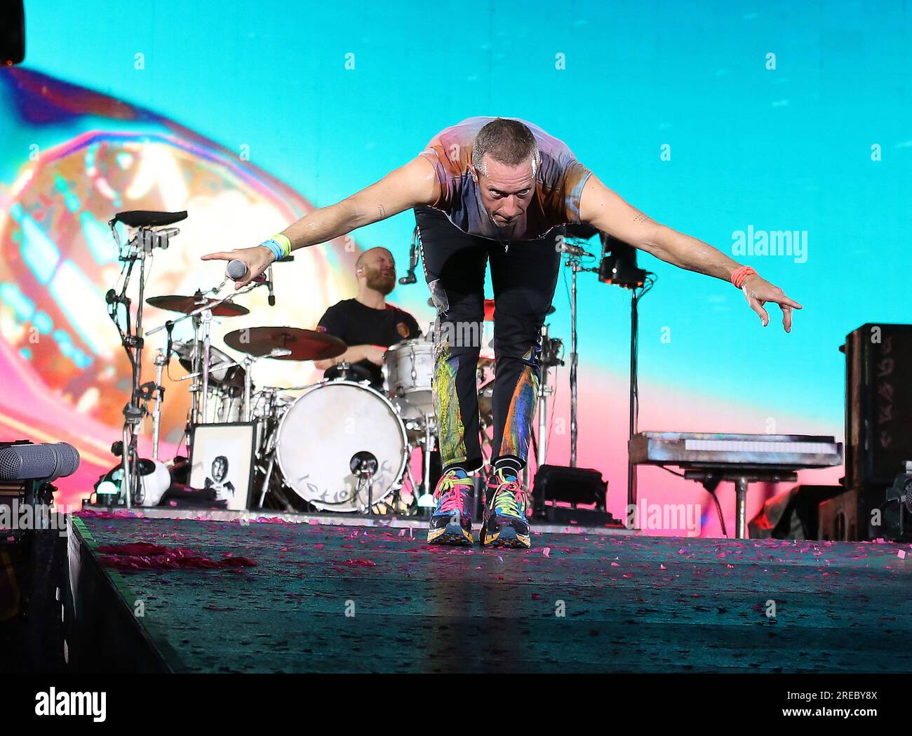 Coldplay concert 2023 hi-res stock photography and images - Alamy