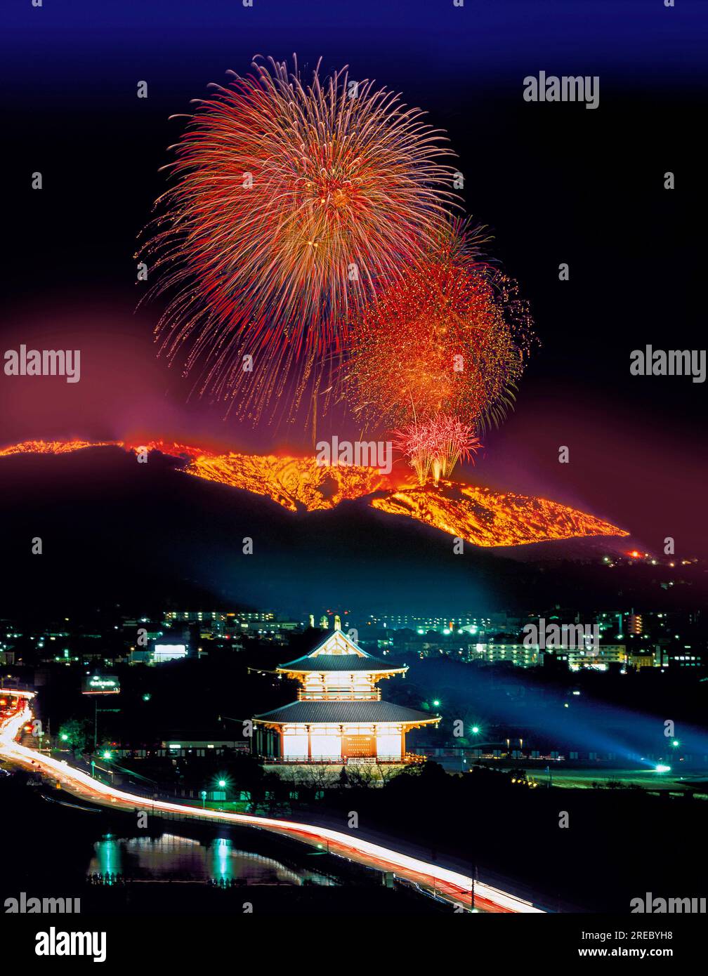 Mount wakakusa yamayaki hi-res stock photography and images - Alamy