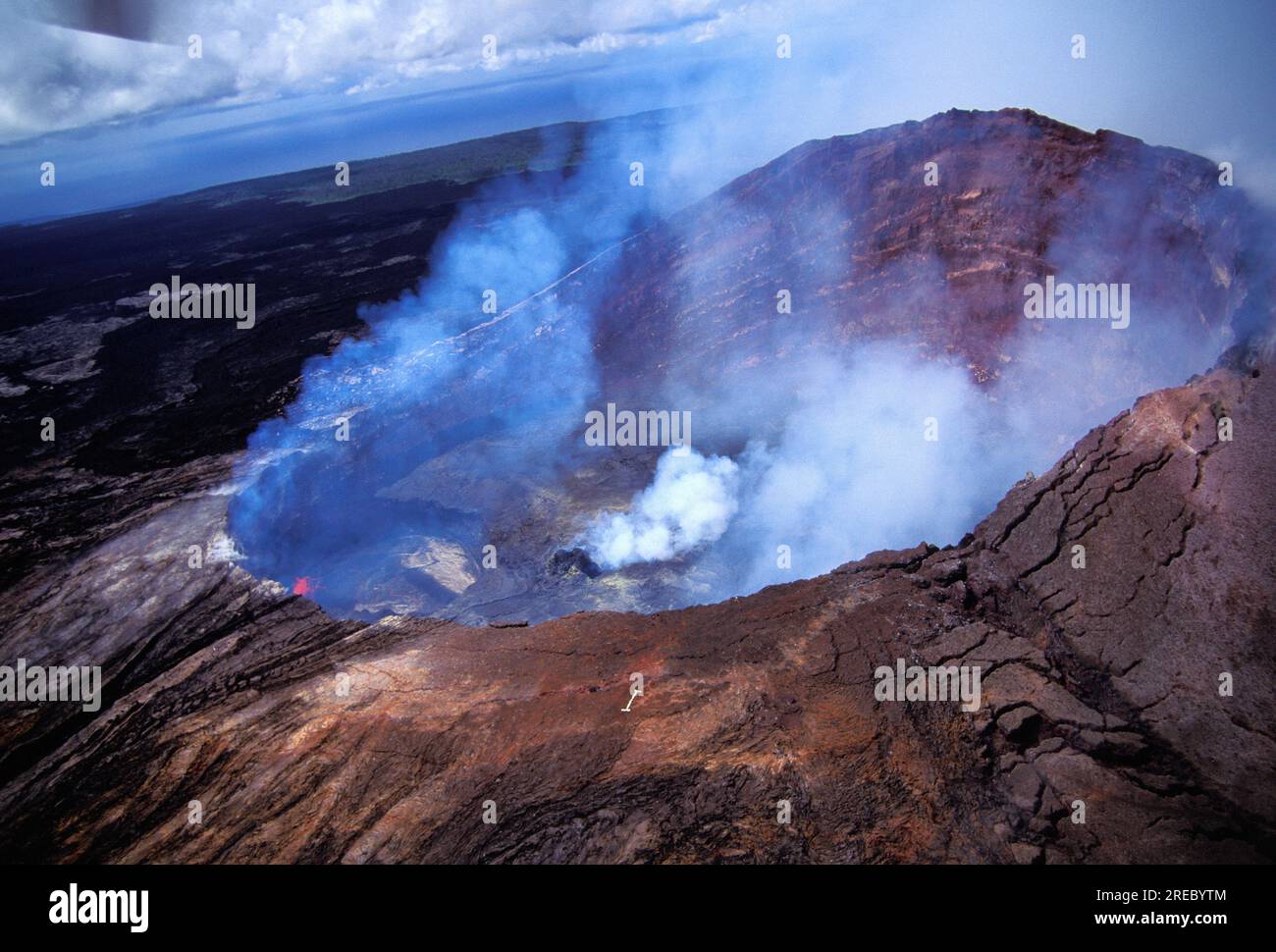 Steam rising from kilauea volcano hi-res stock photography and images ...