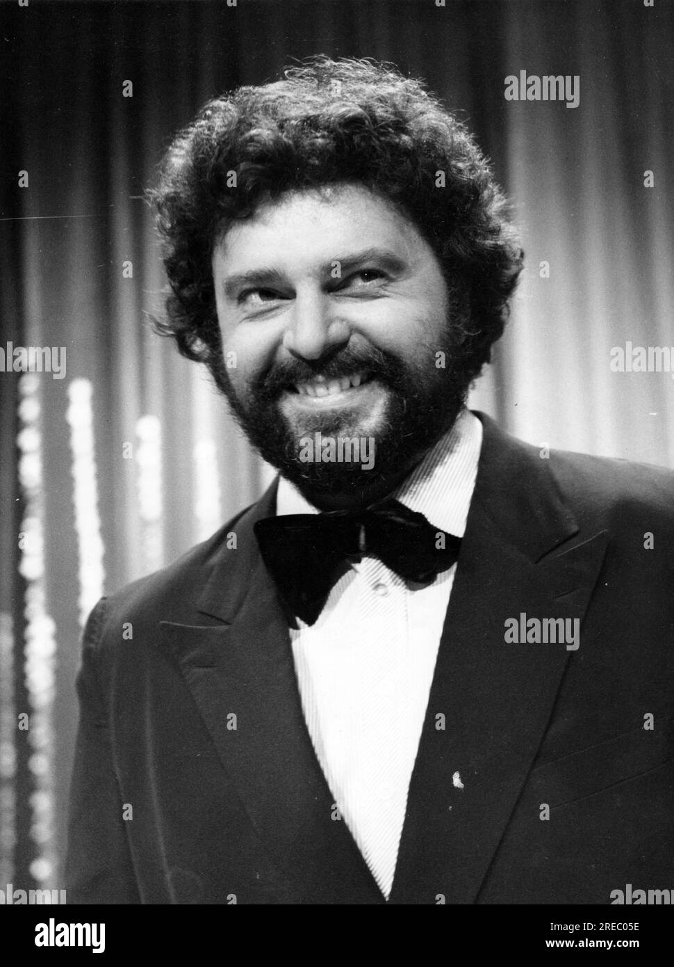 Male singer tux Black and White Stock Photos & Images - Alamy