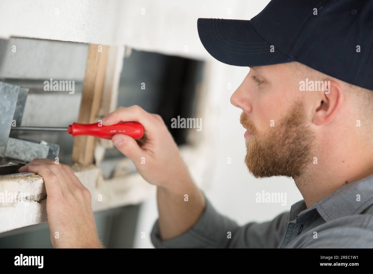 Shutter mechanism hi-res stock photography and images - Alamy