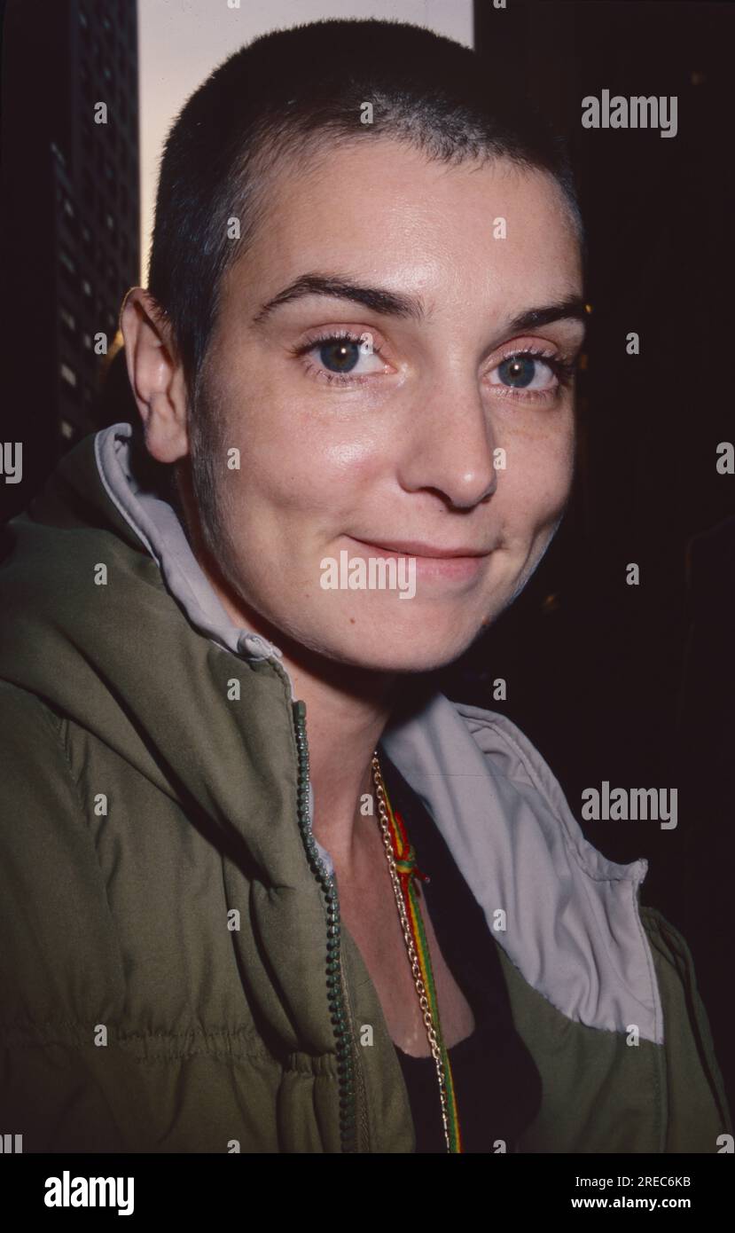 Sinead O'Connor at the "Late Show with David Letterman" stage door at ...