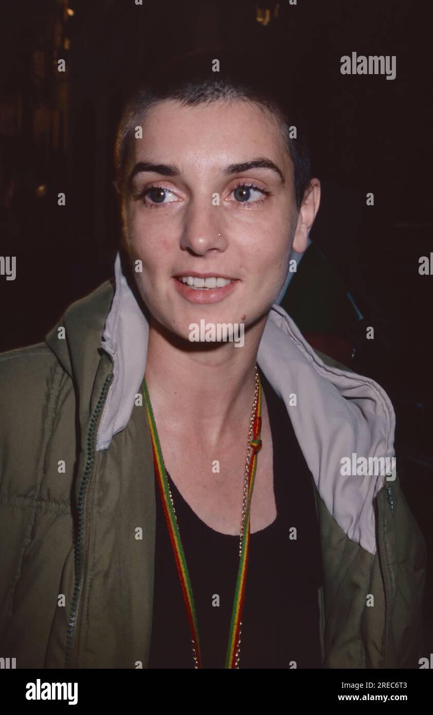 Sinead O'Connor at the "Late Show with David Letterman" stage door at ...