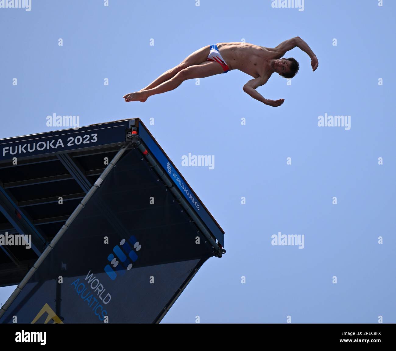 High diving hi-res stock photography and images - Alamy