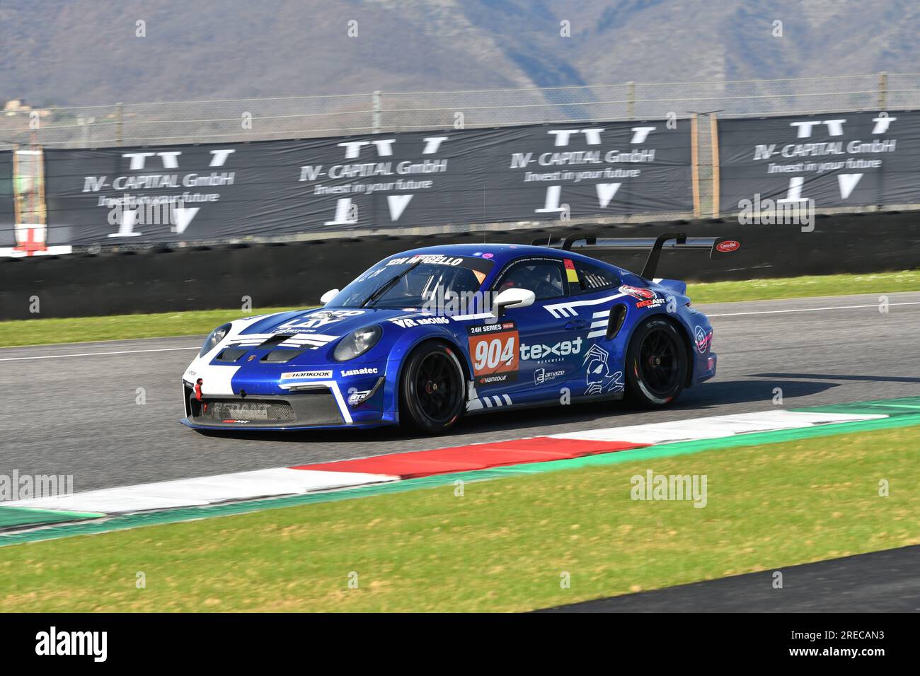 Team red ant racing hi-res stock photography and images - Alamy