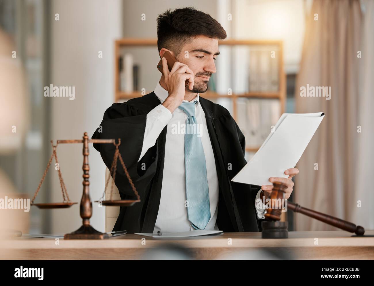Lawyer court evidence phone hi-res stock photography and images - Alamy