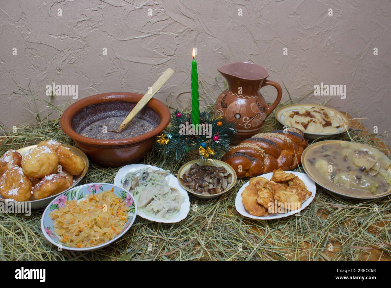 Christmas 12 dishes hi-res stock photography and images - Alamy