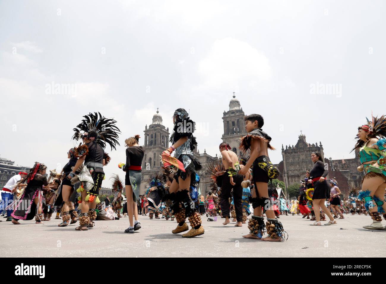 Non Exclusive: July 26, 2023, Mexico City, Mexico: Hundreds of dancers ...