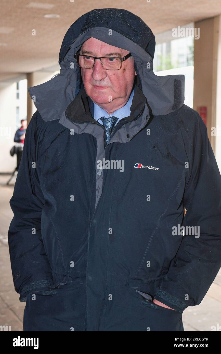 John Letby, the father of nurse Lucy Letby, arrives at Manchester Crown ...