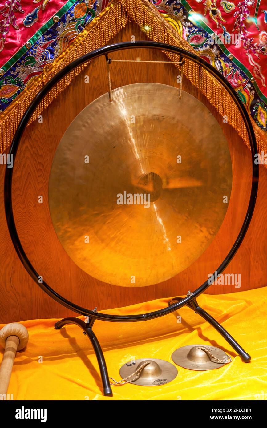 Close-up of various traditional Chinese vocal instruments Stock Photo ...