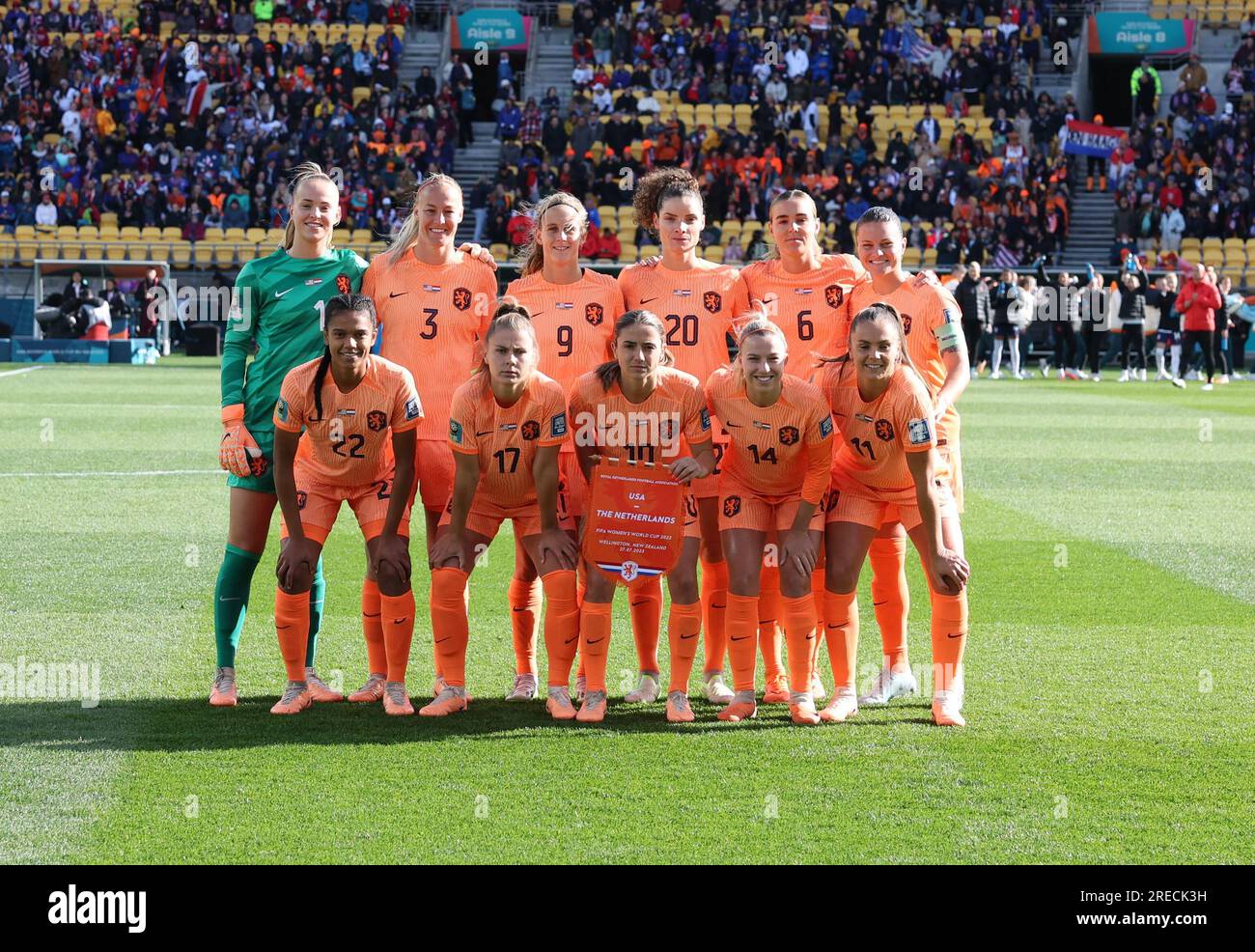 Netherlands team line up hi-res stock photography and images - Alamy