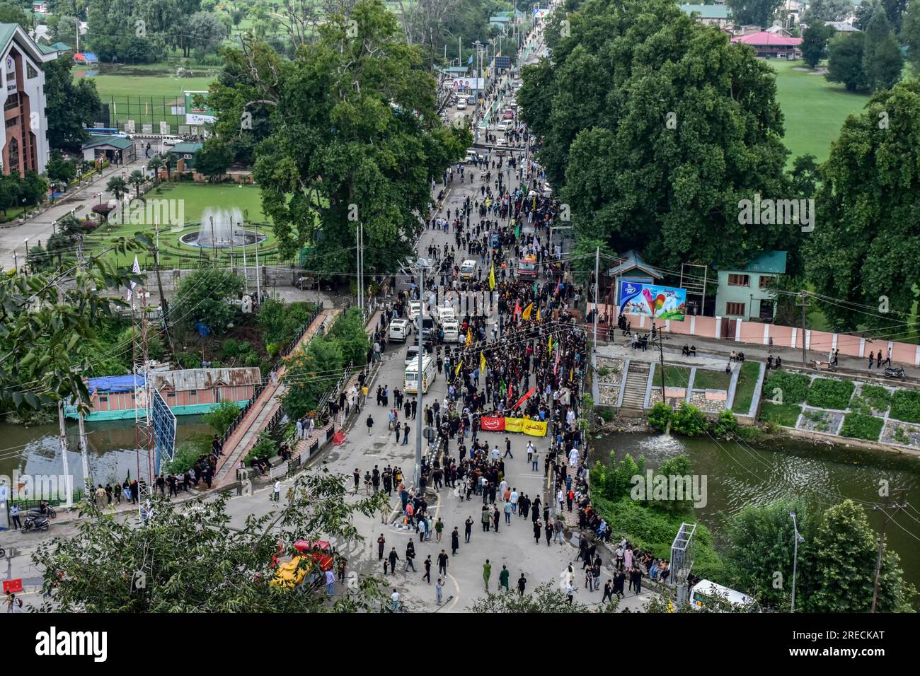 Srinagar, India. 27th July, 2023. Kashmiri Shiite Muslims take part in a ritual religious ...