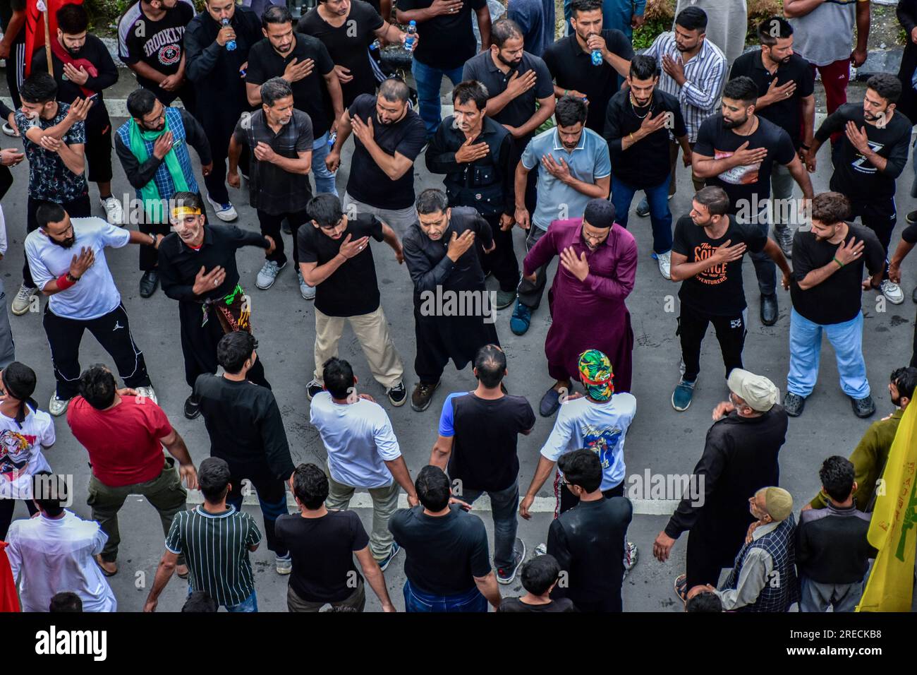 Srinagar, India. 27th July, 2023. Kashmiri Shiite Muslims take part in a ritual religious ...