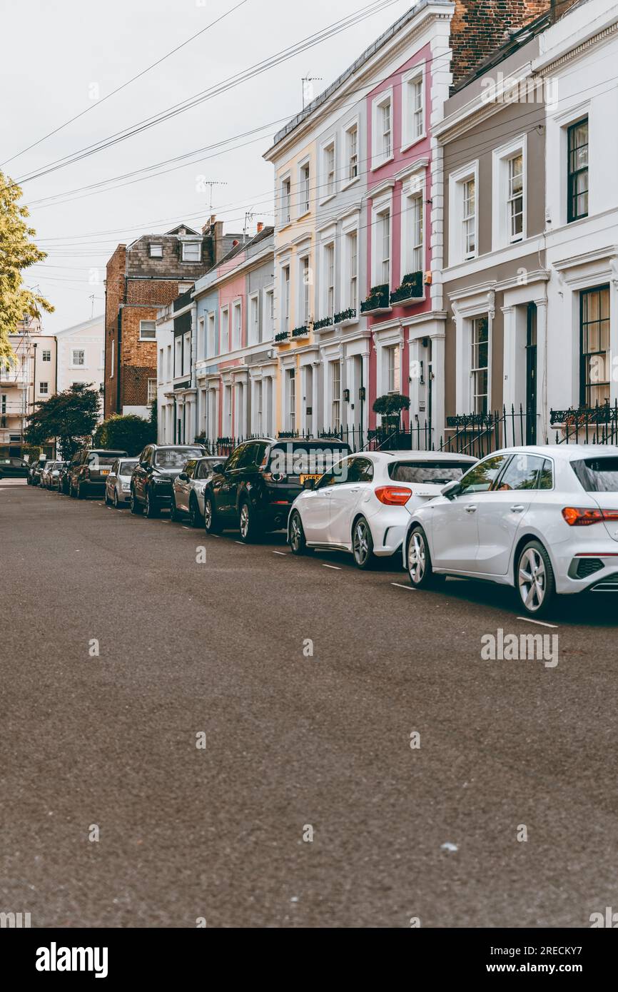 The street in notting hill hi-res stock photography and images - Alamy
