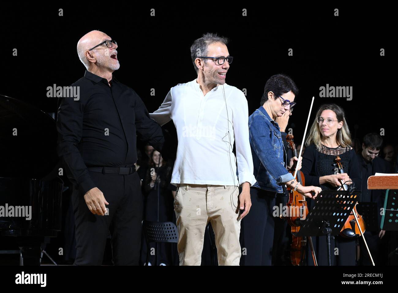 Paolo Speca and Toni Fidanza during Il Canto Immortale Tribute to ...