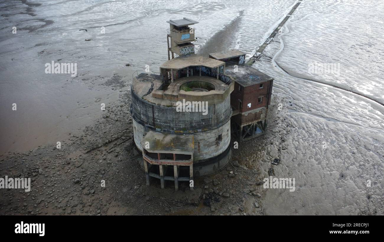 Isle of Grain, UK : Grain Tower Battery off the shore of Isle of Grain ...