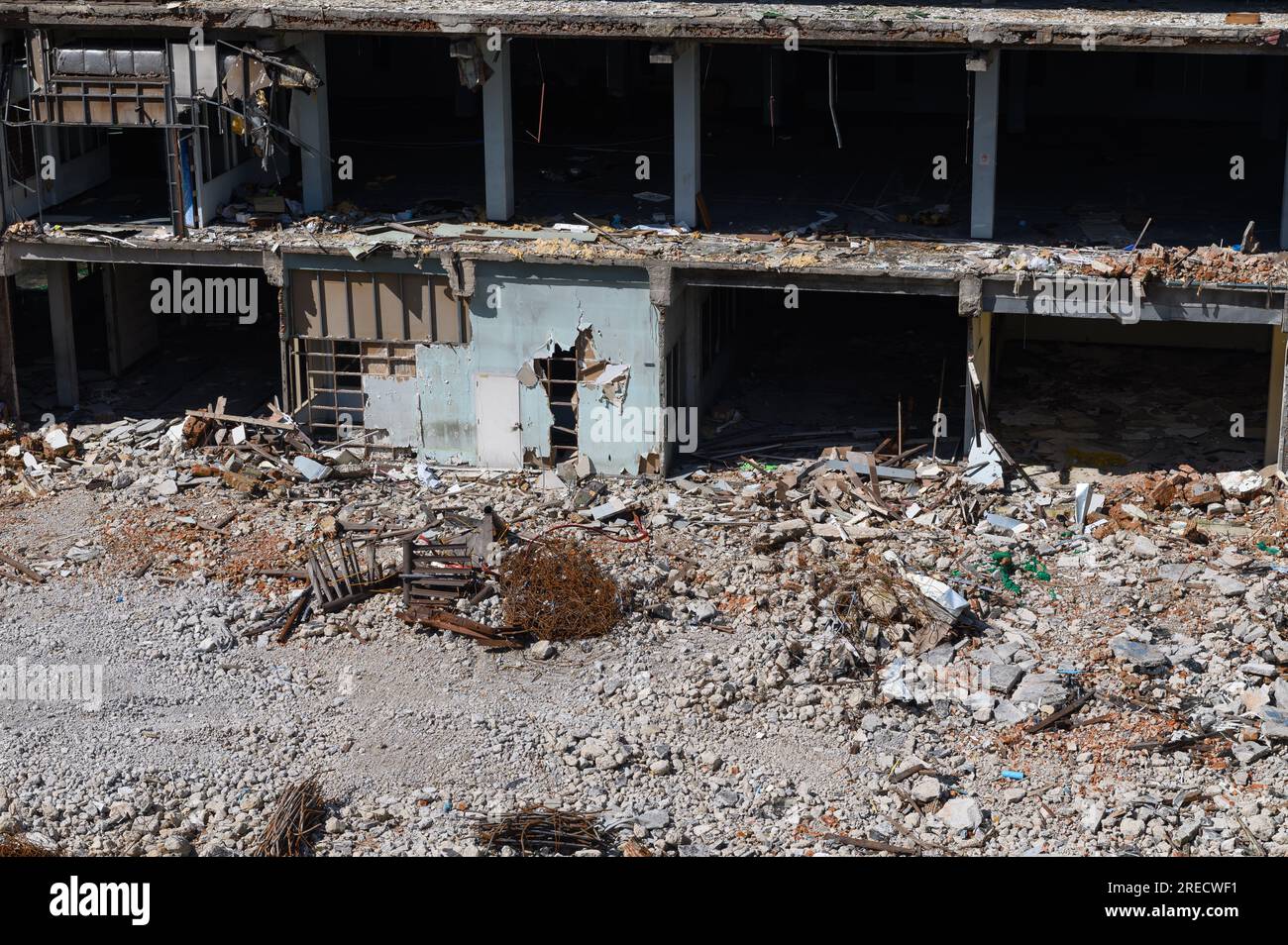 Ruins of buildings destroyed by war Stock Photo - Alamy