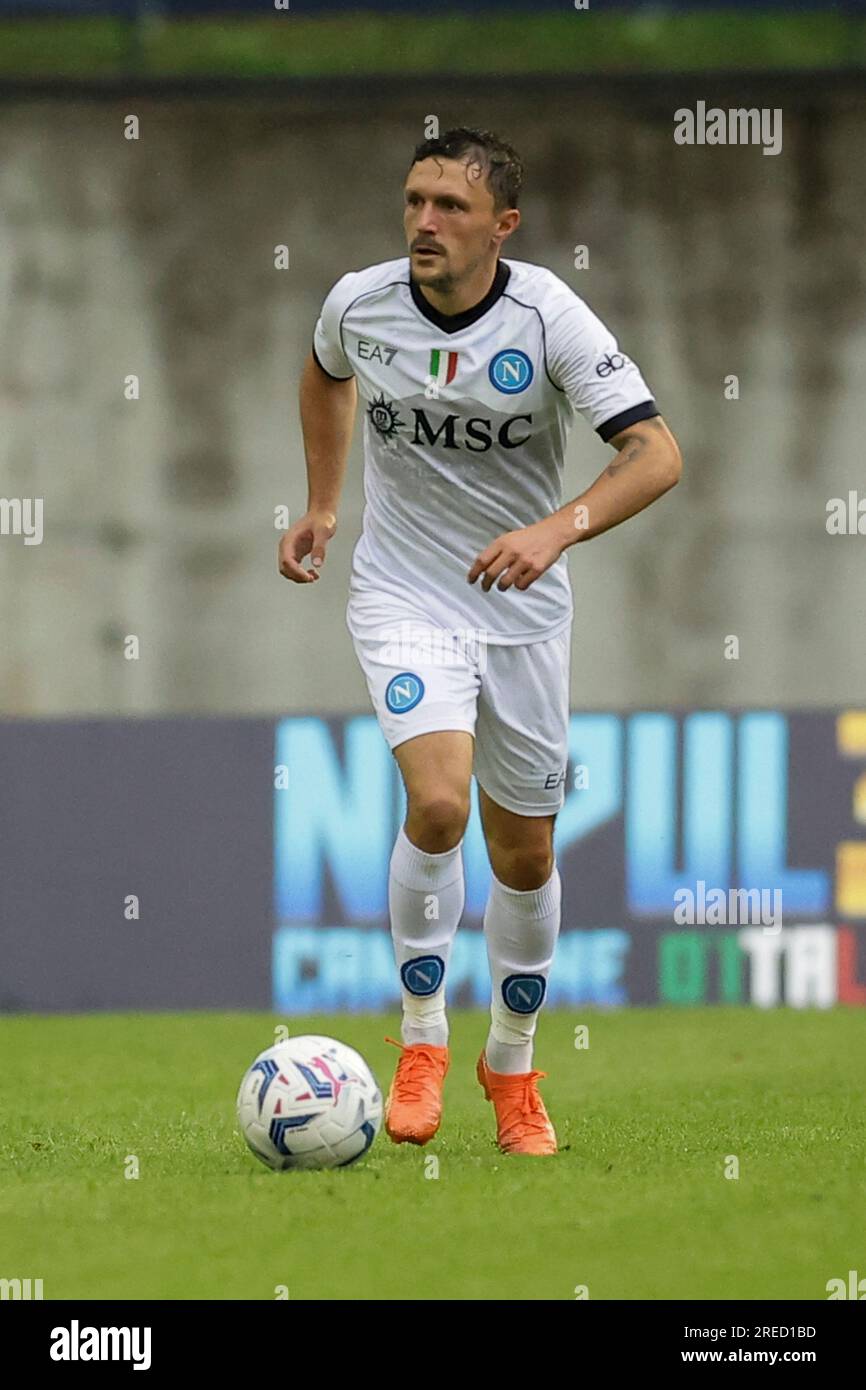 SSC Napoli's Portuguese defender Mario Rui controls the ball during ...