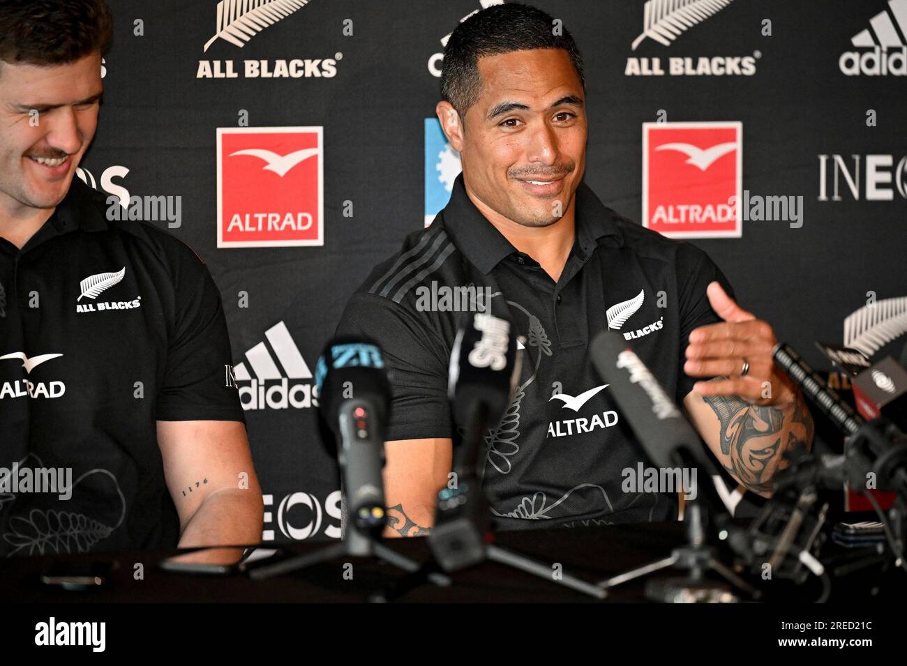 27th July 2023: Auckland, New Zealand: Dalton Papalii and Aaron Smith ...