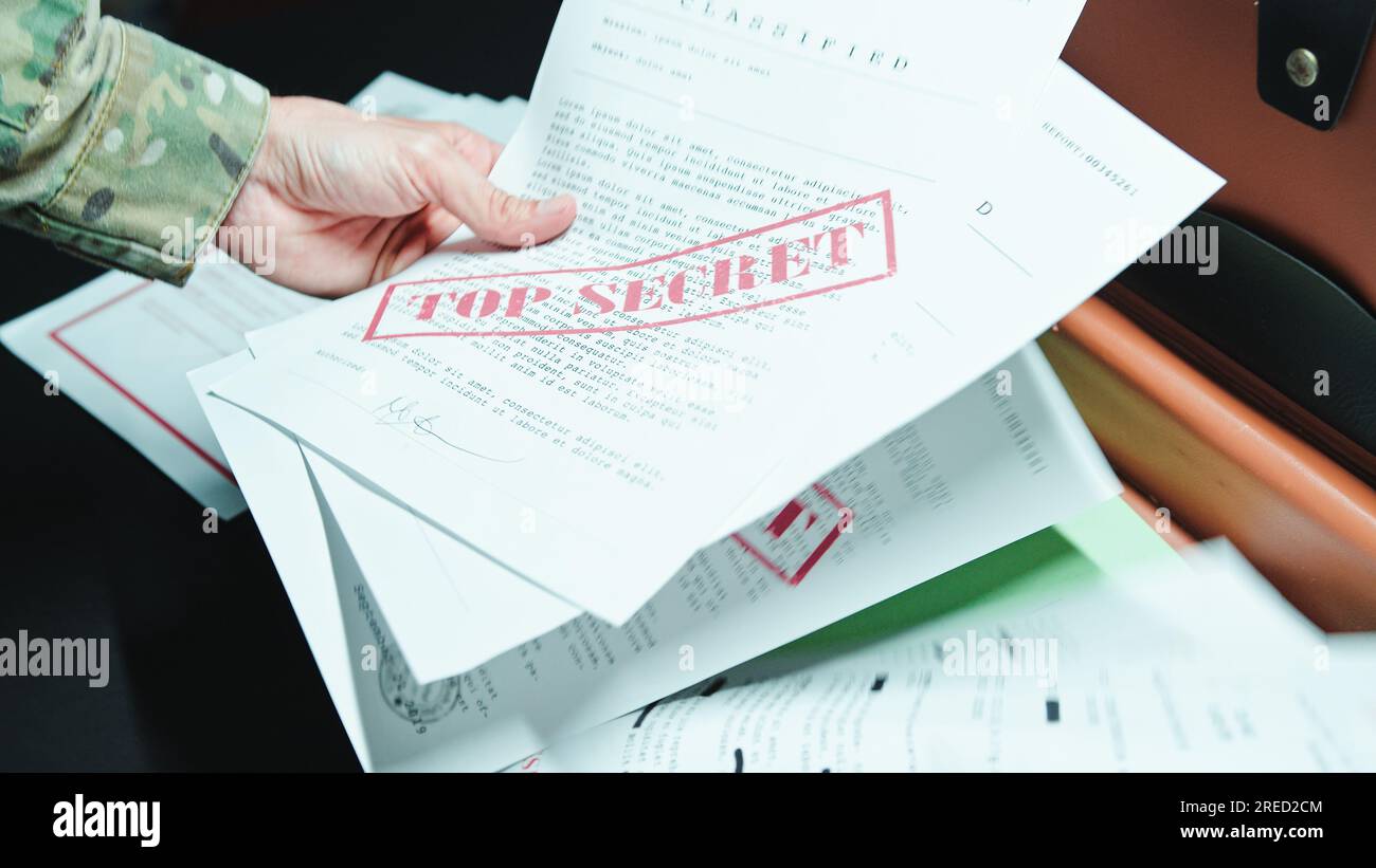 Confidential military information hi-res stock photography and images ...