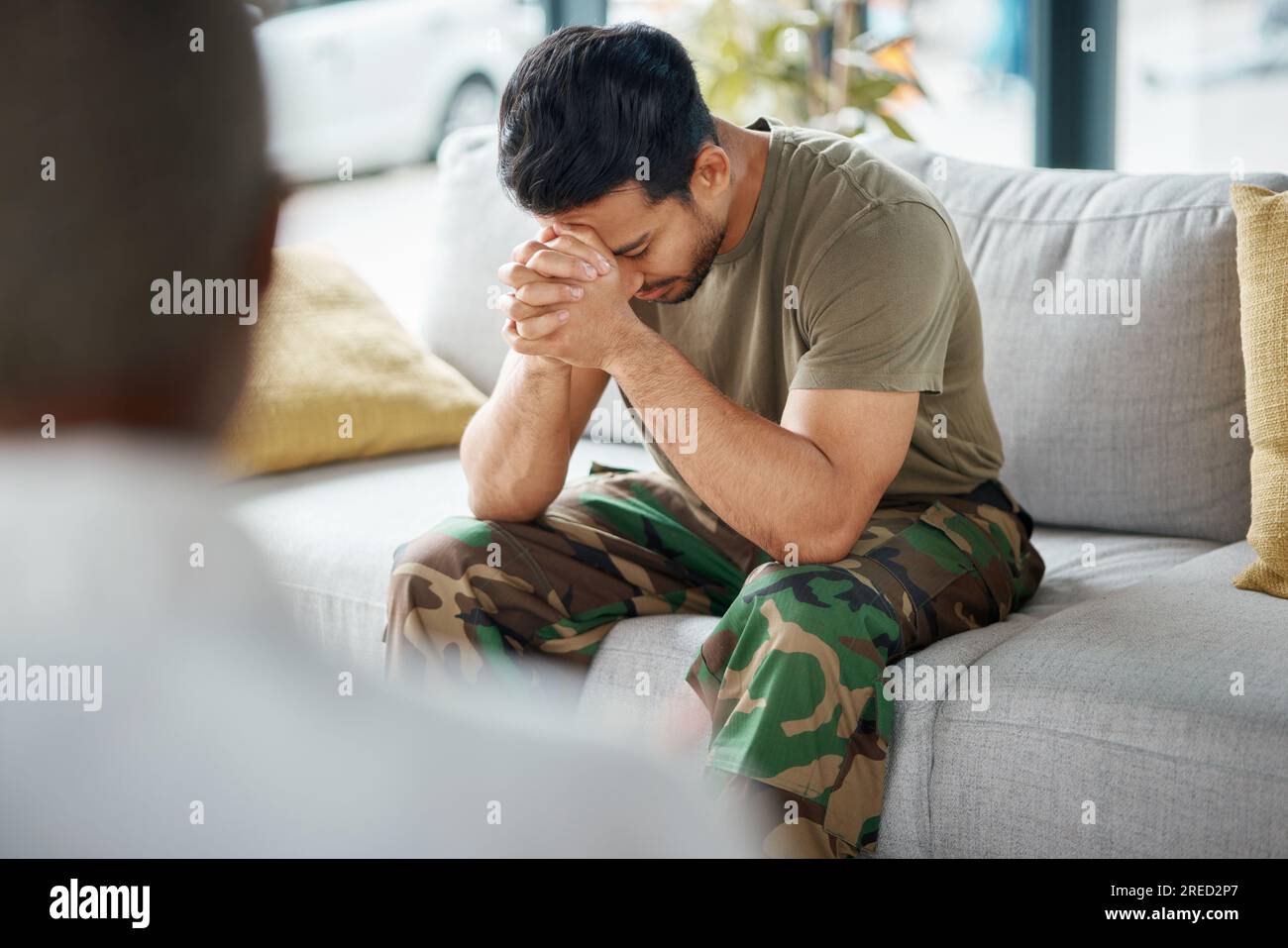 Male soldier hi-res stock photography and images - Alamy